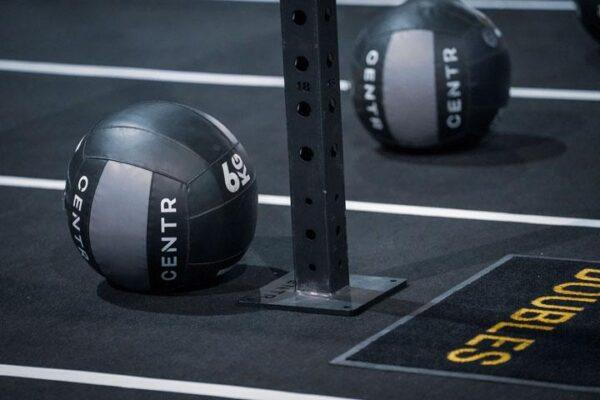 HYROX Wall Ball Tips, Training, Endurance & Smooth Sets